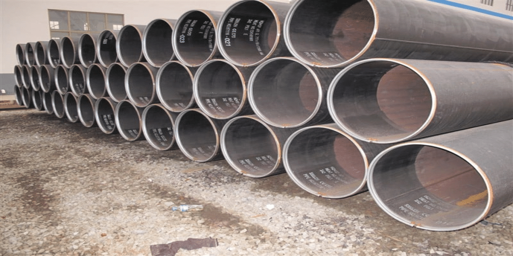 The Key Role Of ASTM A671 Steel Pipes In The Oil And Gas Industry - LongMa